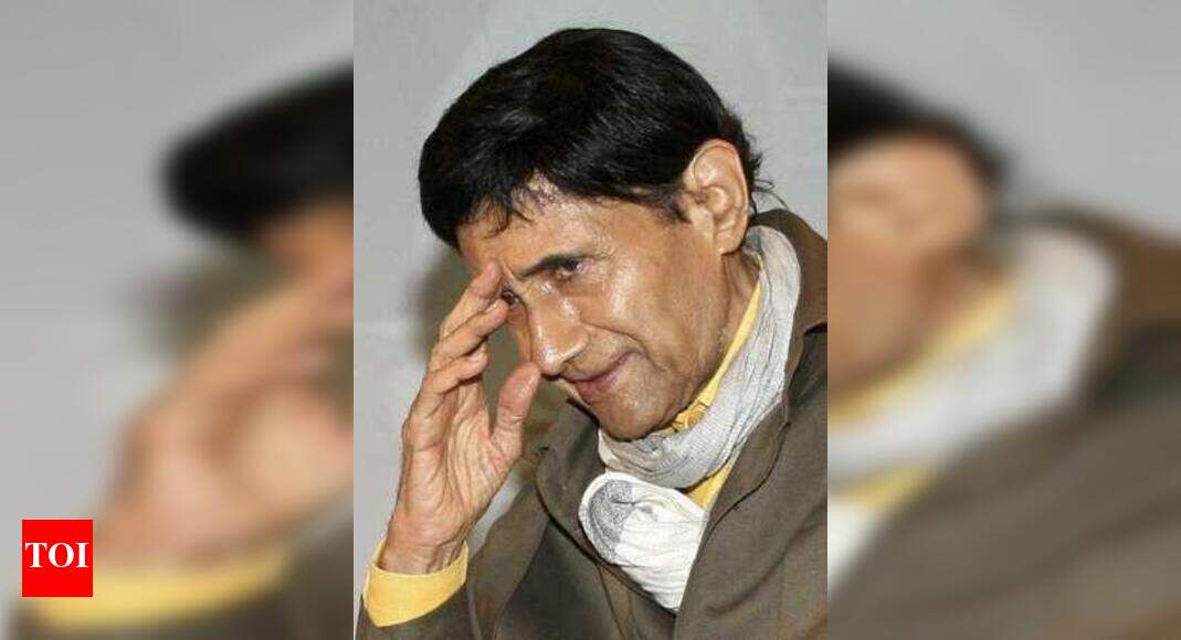 Dev Anand's funeral in London | Hindi Movie News - Times of India
