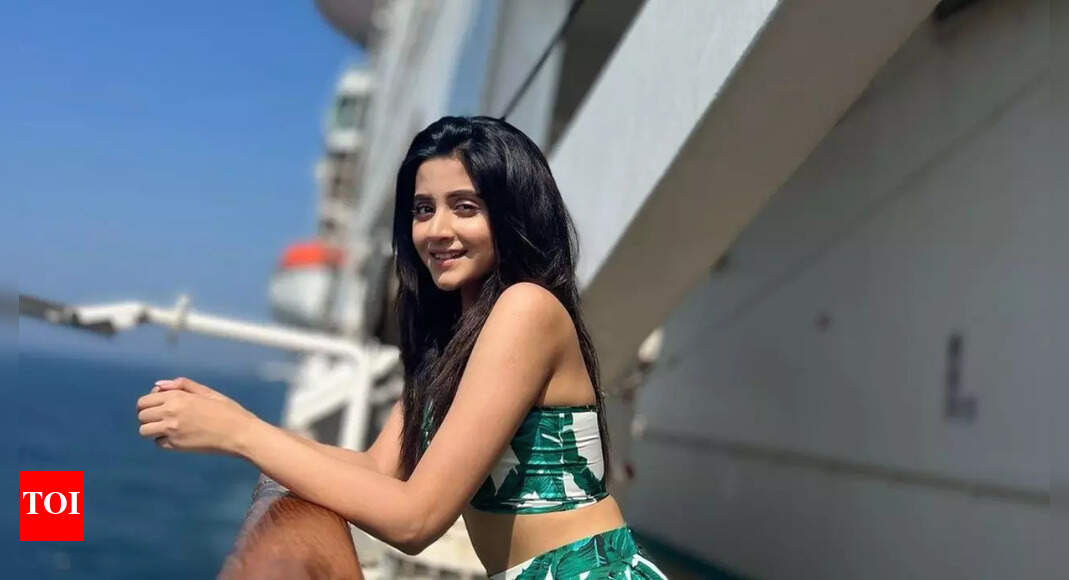 Debchandrima debuts as Diya in her first Hindi TV show ‘Suhagan Chudail ...