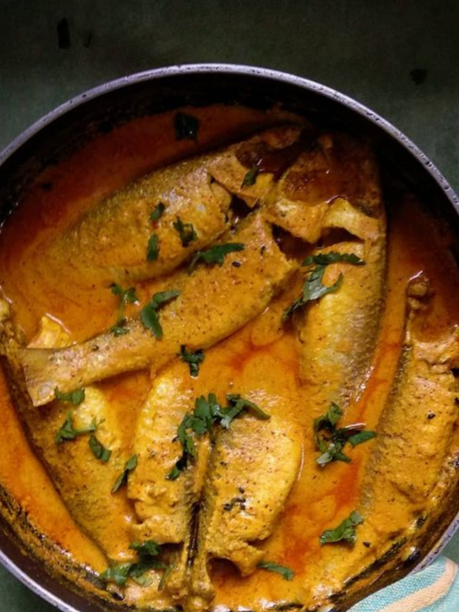From Assamese To Kerala Style Try These Top 11 Indian Fish Curries ...
