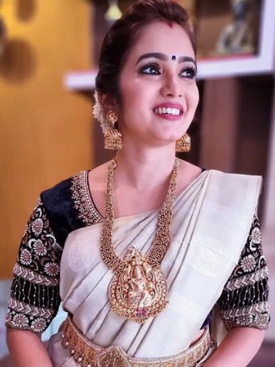 Best saree looks of Srithika Saneesh | Times of India