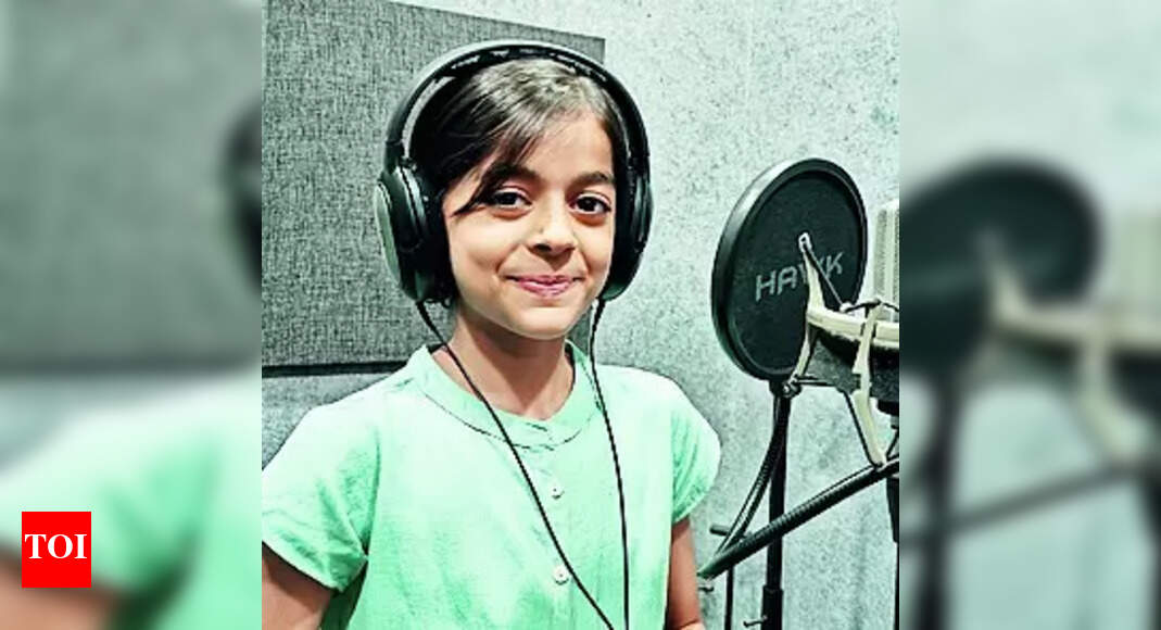 Voting Awareness: Surat girl’s song to create voting awareness | Surat ...