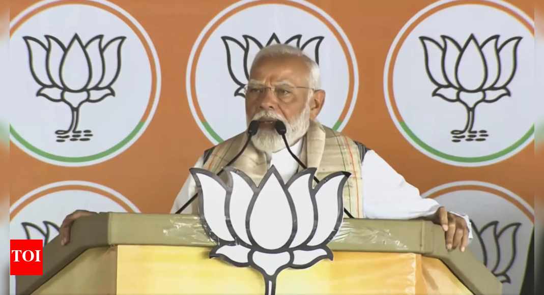 Congress Govt Sent Love Letters To Pakistan Amid Terror Attacks Pm