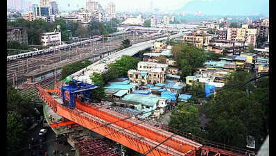 Thane Railway Station: 270 crore bridge connecting Thane railway ...