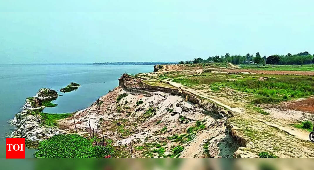 As rivers eat away banks, parties look to turn erosion into a poll ...