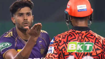 'Ek flying kiss hojaye phir?': Harshit Rana trolled by KKR teammate ...