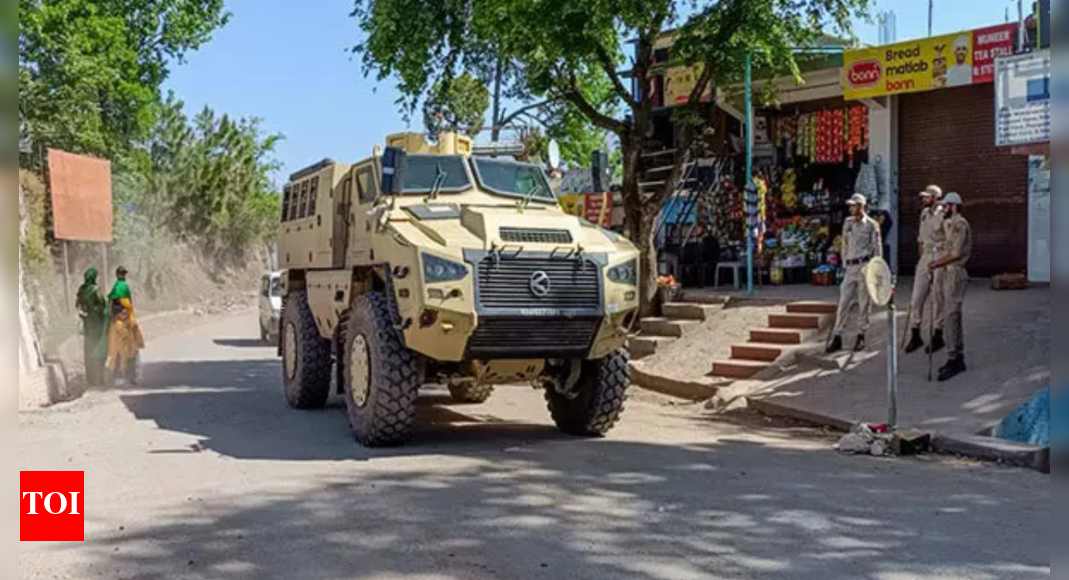 J&K: Senior Army officer visits Poonch after terror attack on IAF convoy | India News - Times of ...