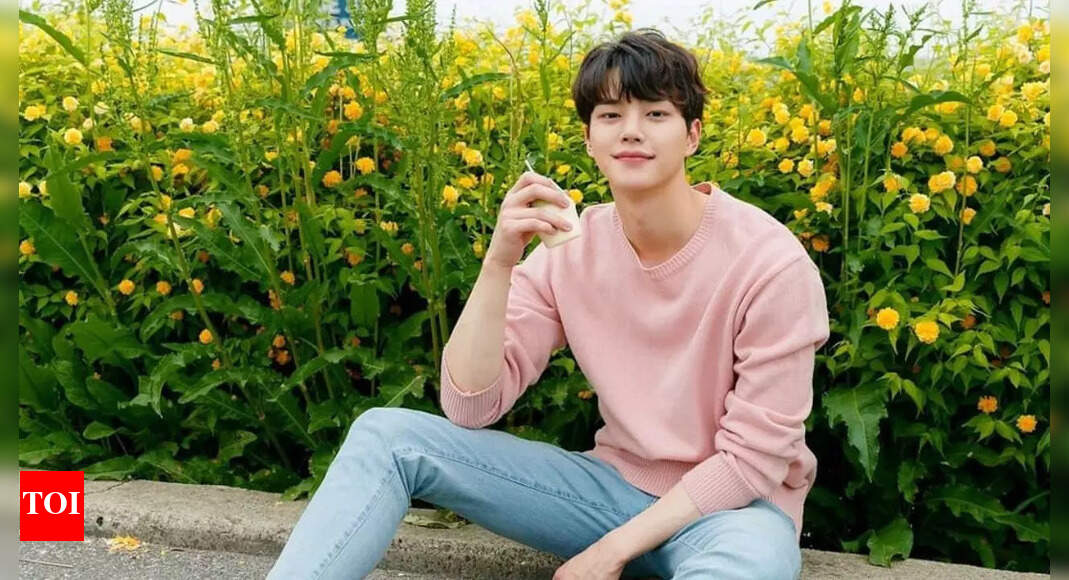 Actor Song Kang gives fans insight into his military service ...