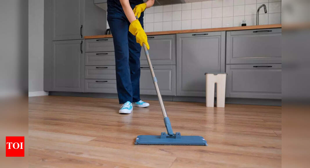 Floor Cleaner: Top Disinfectants & Floor Cleaners That Will Help You ...