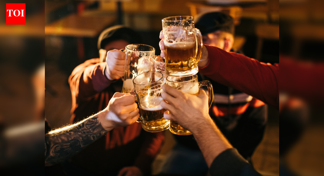 Beer Side Effects: What happens if you drink beer every day