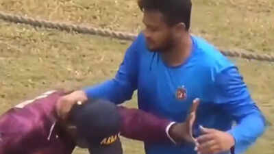 In a shocker, Bangladesh star all-rounder Shakib Al Hasan grabs neck of ...