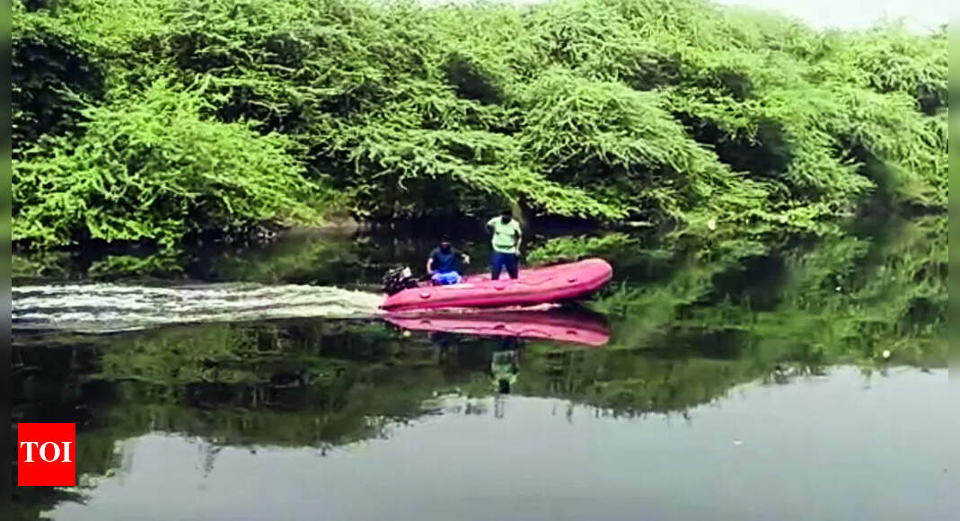 Labourer: Labourer drowns 3-year-old daughter in canal, on the run ...