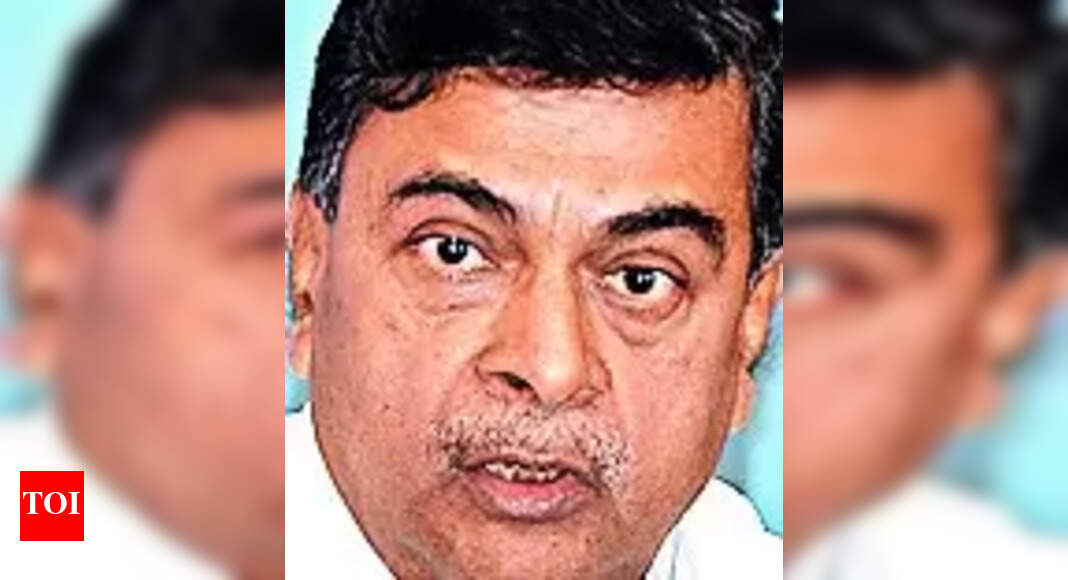 R K Singh: R K Singh files papers | Patna News - Times of India