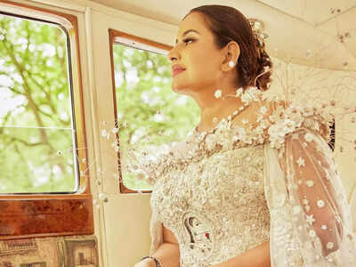 Sudha Reddy: Indian billionaire Sudha Reddy flaunted over 200 carats of ...