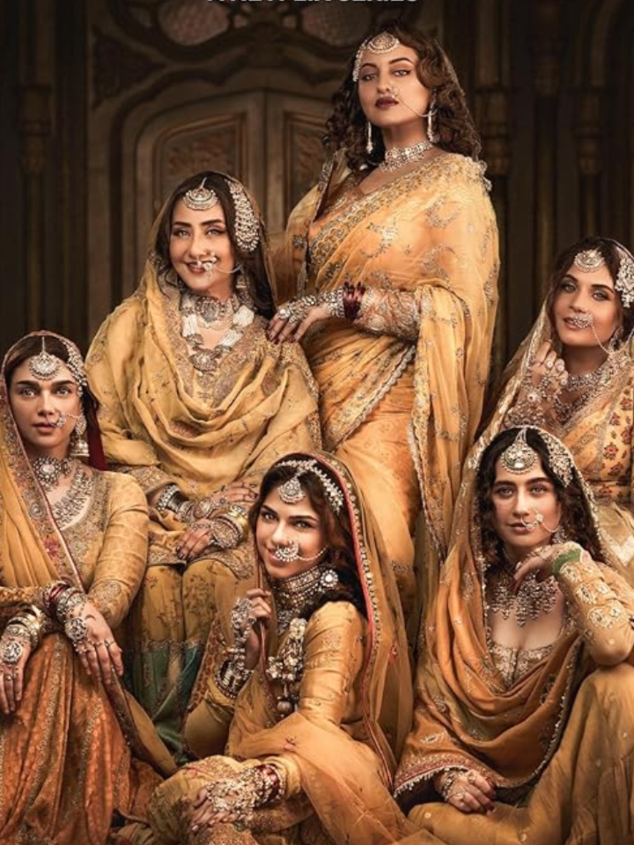 7 Must-Watch Hindi Movies Based On Lives Of Courtesans Amid Heeramandi ...