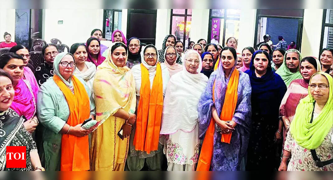 Chandumajra Campaign: Chandumajra campaign becomes a family affair ...