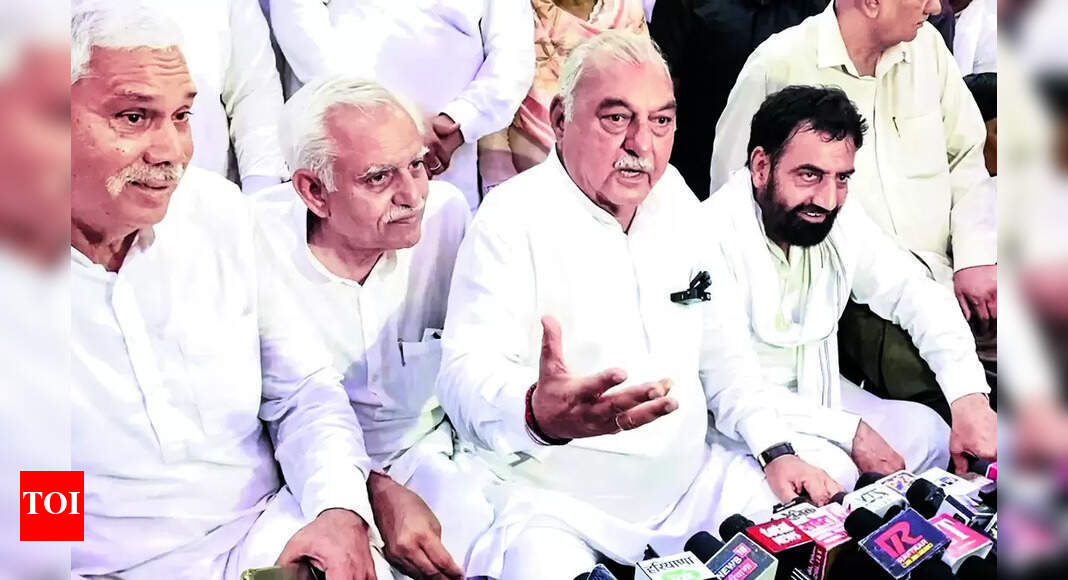 Congress: Former CM Bhupinder Singh Hooda campaigns for Congress in ...