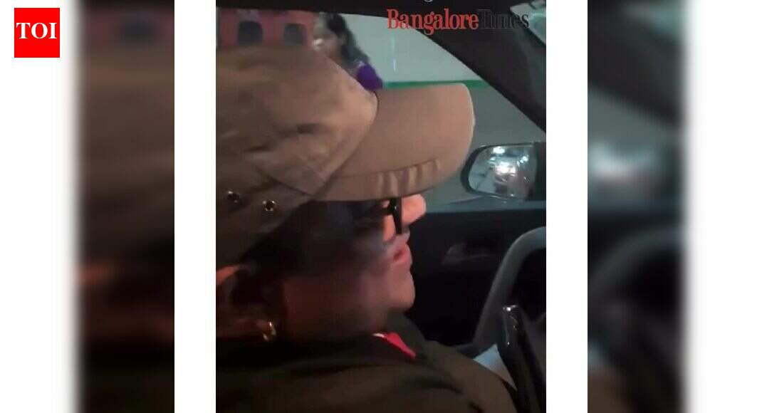 Kunal Ganjawalla sings Neene Neene from Puneeth Rajkumar's Aakash