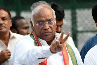 PM Modi leading BJP’s bid to communalise poll: Kharge to partymen | India News - Times of India