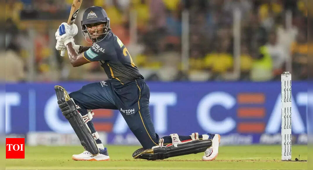 IPL 2024 updated Orange Cap and Purple Cap list | Cricket News - Times ...