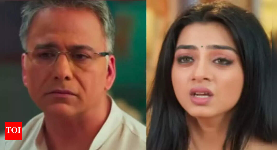 Yeh Rishta Kya Kehlata Hai: Manish's shocking move, forces Ruhi out of Poddar house - Times of India