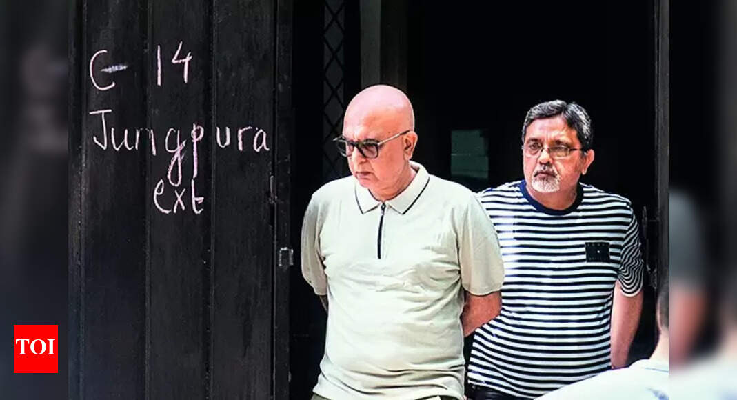 Doctor'S Murder: Doctor’s Murder: Police Hunt For 3 Men Captured On ...