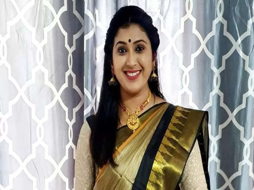 Pavitra Jayaram: ಇಂದು ಮಂಡ್ಯದಲ್ಲಿ ಪವಿತ್ರ ಜಯರಾಂ ಅಂತ್ಯಕ್ರಿಯೆ Pavitra ...
