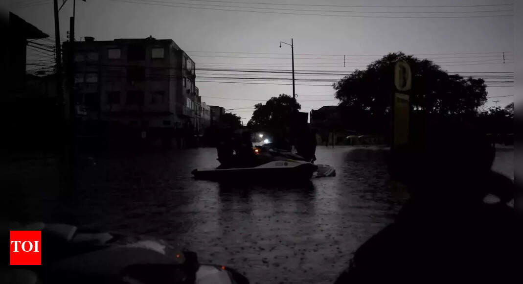 Rivers rise again as rain batters flood-hit south Brazil - Times of India
