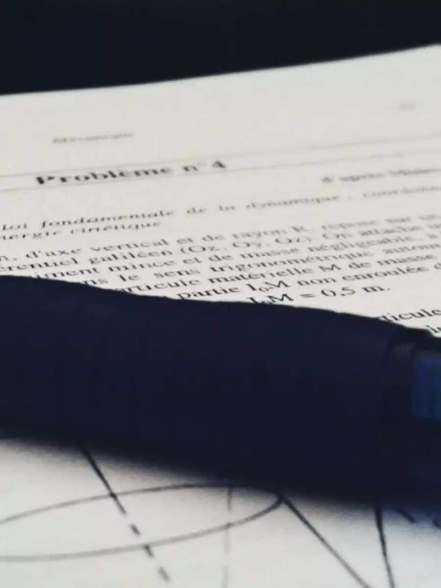 Why is physics a tough subject? 9 ways to overcome your fear | Times of ...