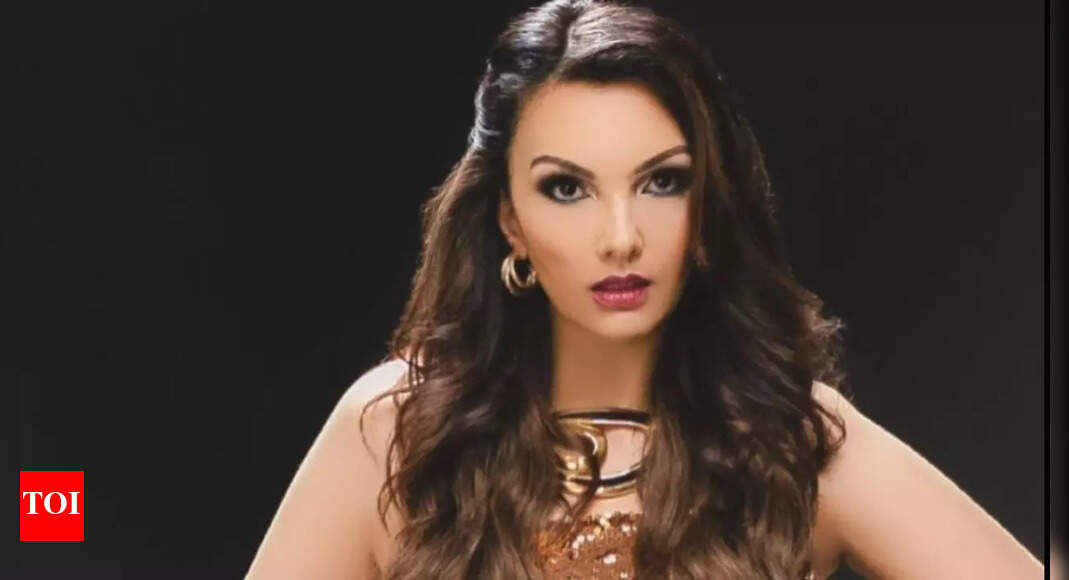 Somy Ali on MeToo Movement in India | - Times of India