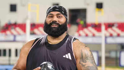 Tajinderpal Singh Toor wins shot put gold by a mile | More sports News ...