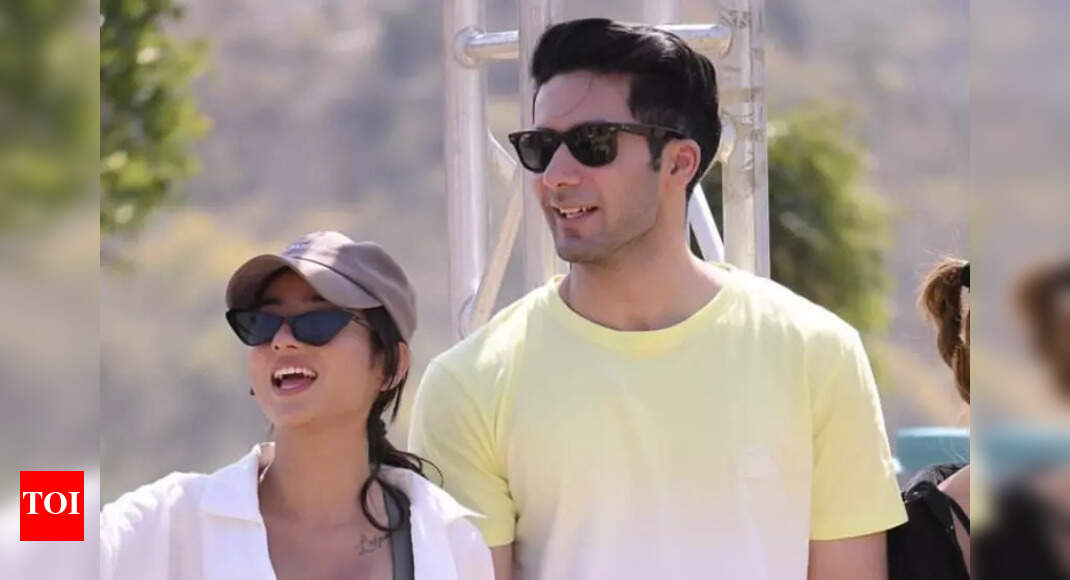 Splitsvilla X5: Siwet Tomar announces his breakup with Anicka Shyrin ...