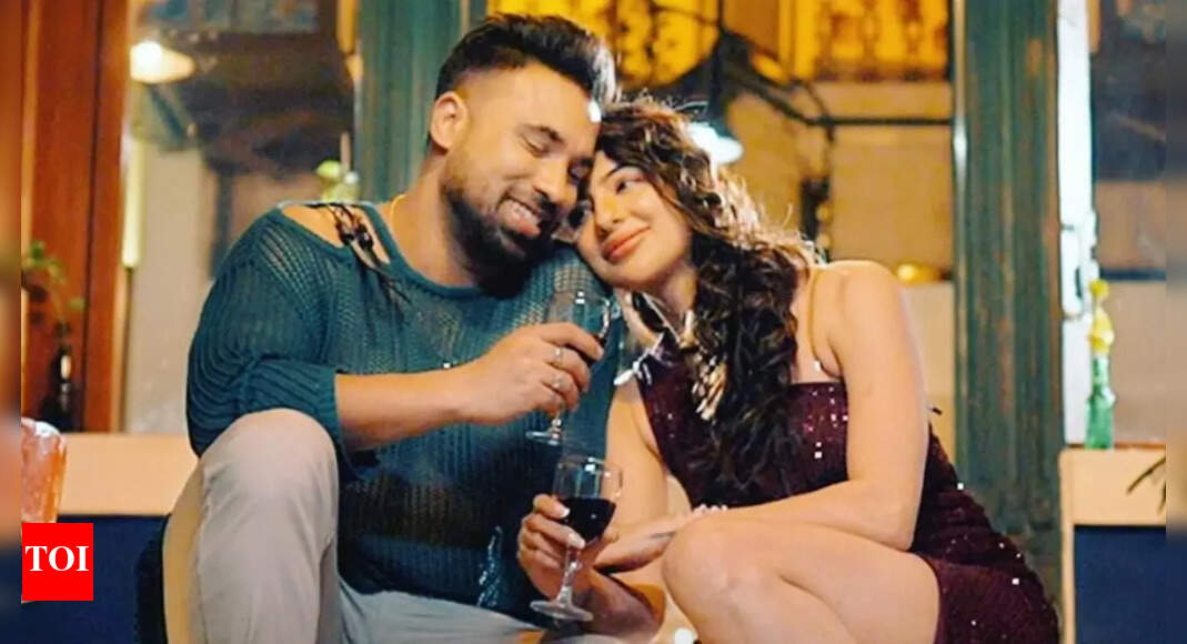 Pavitra Rishta actor Mohit Arora gears up for his upcoming music video 'Humara Pyaar Kyun Adhura ...