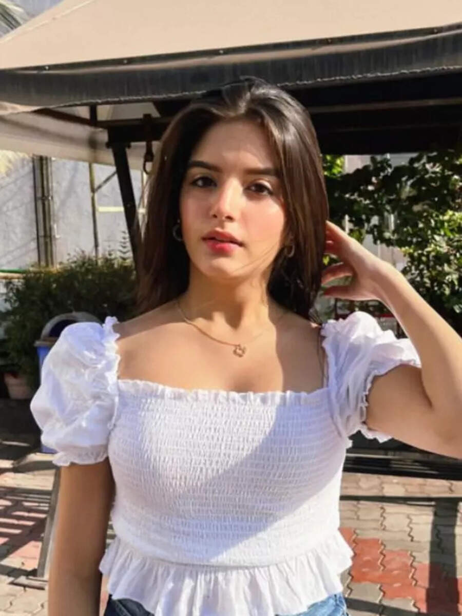 Pandya Store fame Priyanshi Yadav’s top 15 stunning looks | Times of India Pandya Store fame Priyanshi Yadav’s top 15 stunning looks | Times of India