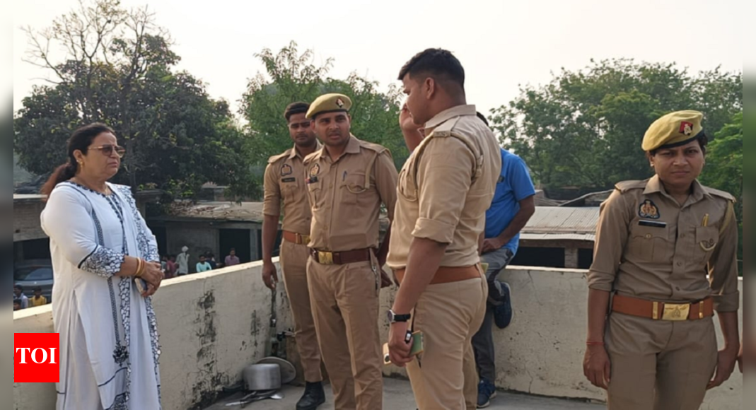 School teacher executed 6 of a family in Sitapur over monetary dispute ...
