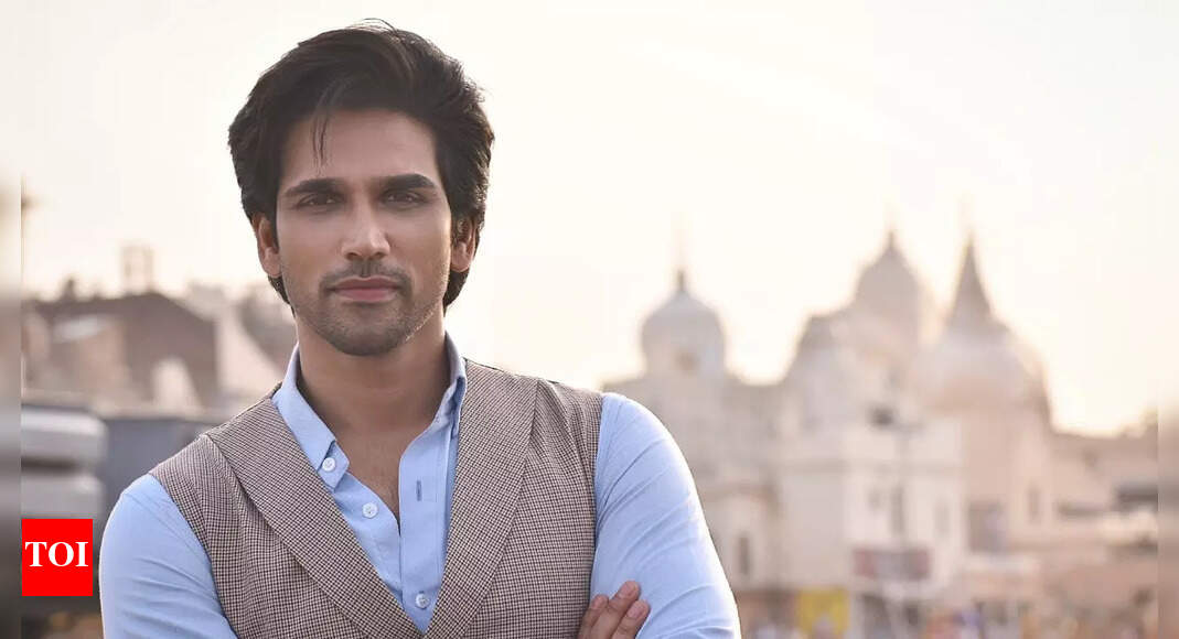 Actor Altamash Faraz shares his experience of shooting in Ayodhya for ...