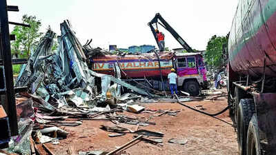 Hoarding Collapse: Investigation into Ghatkopar Hoarding Collapse ...
