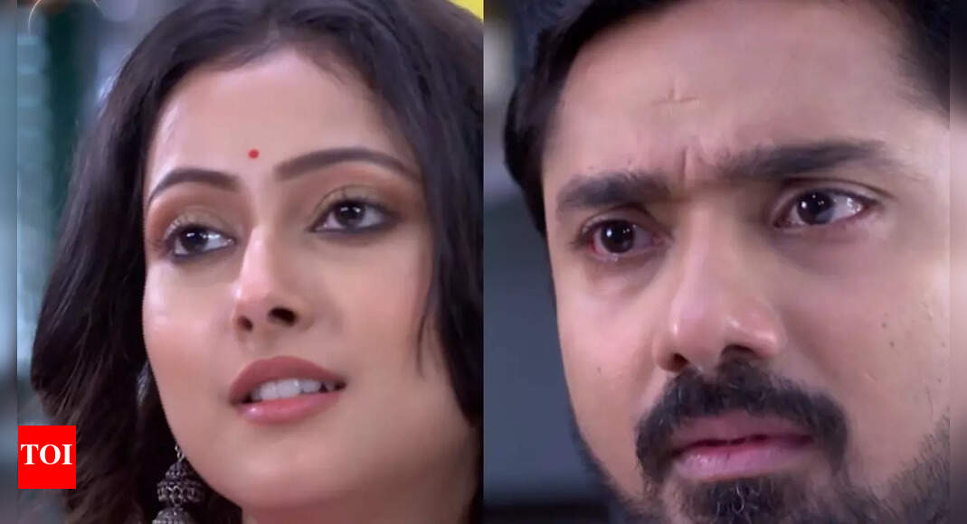 Neem Phooler Madhu: Piklu takes Parna to Srijan’s house - Times of India