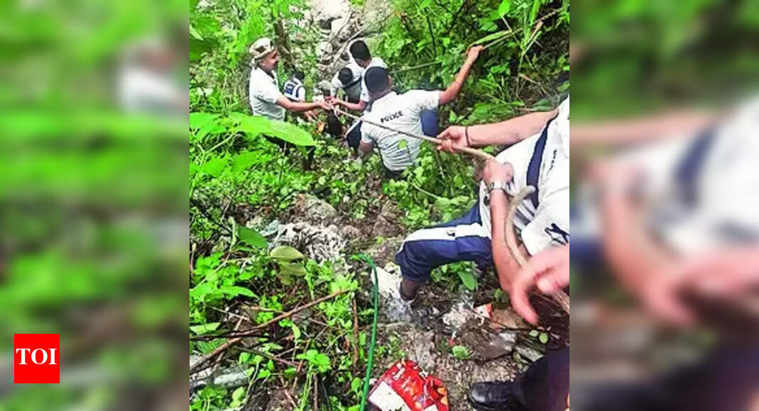 Kolkata tourist among two killed in Sikkim accident | Kolkata News ...