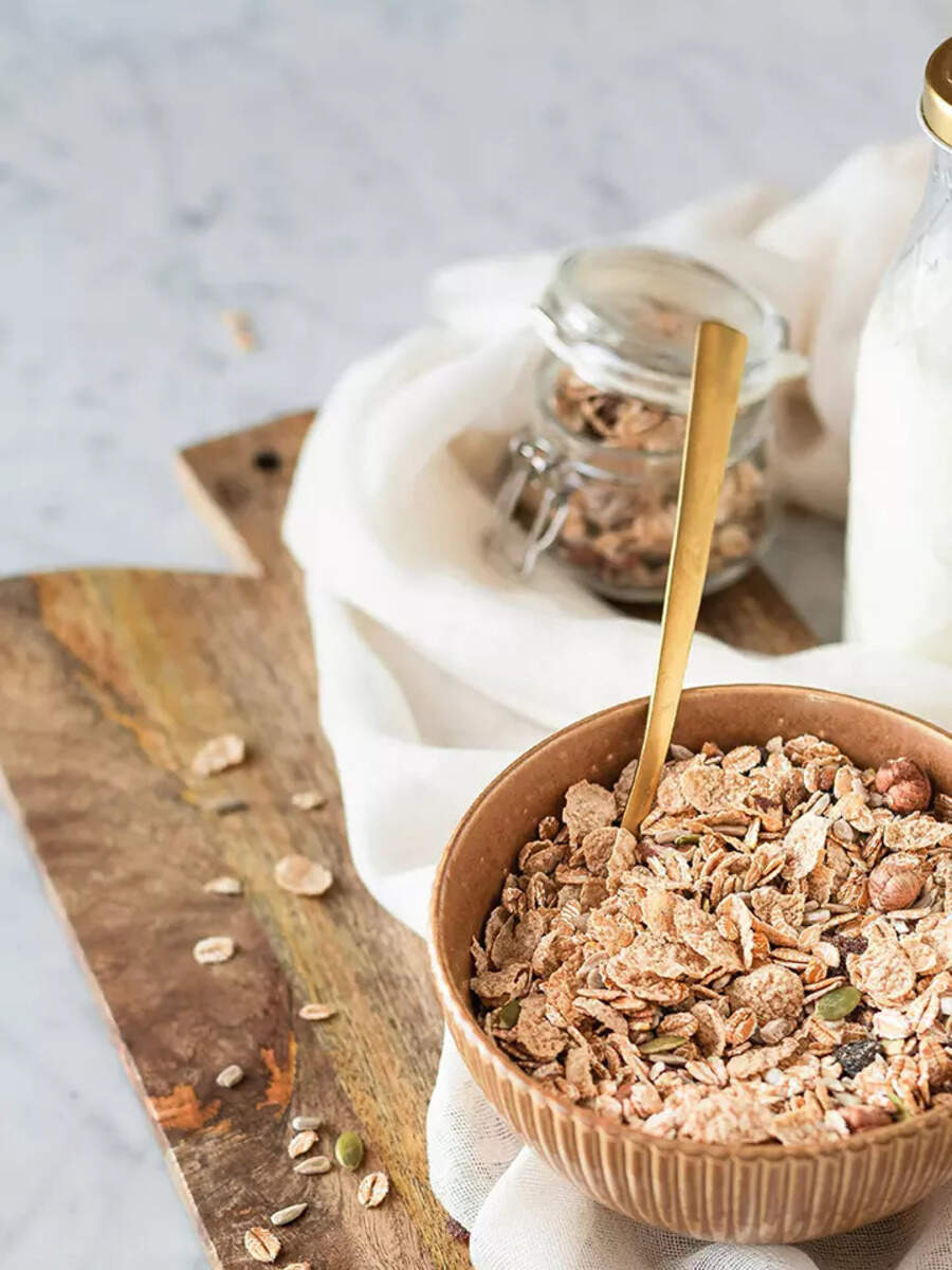 Oats: 10 ways to add fiber-rich oats to your breakfast | Times of India