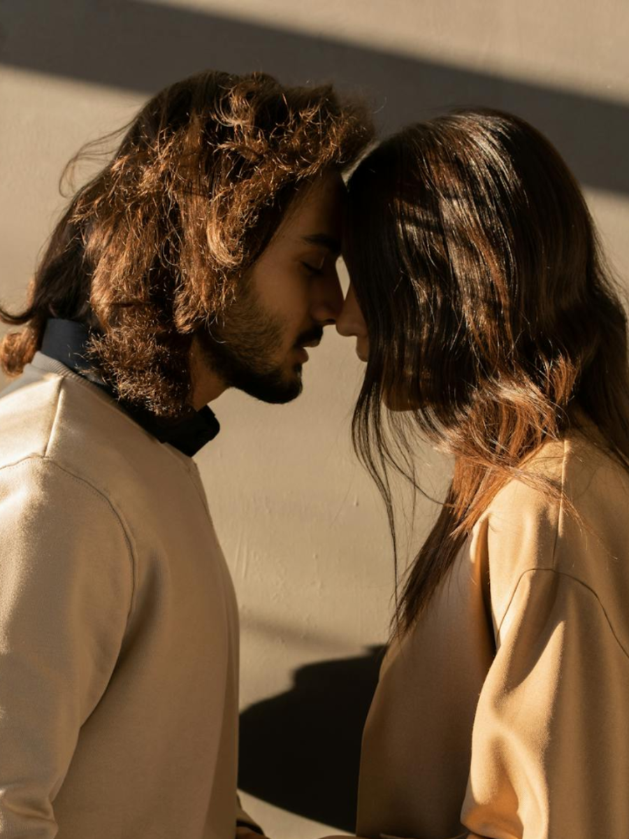 Age Gaps in Relationship: Best Age Difference For A Successful ...