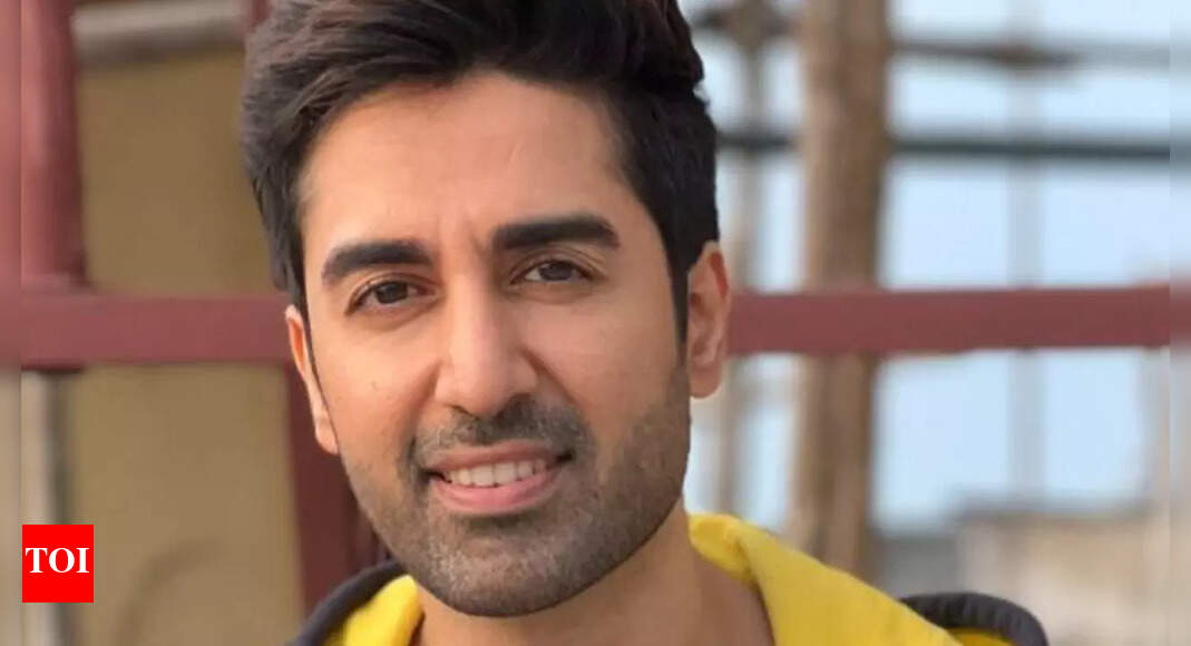 Exclusive - Ishaan Singh Manhas: A daily soap hardly allows for any holidays - Times of India