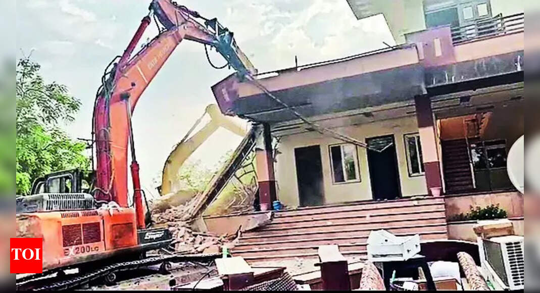 Amin Pathan: Congress gen secy Amin Pathan’s farmhouse over forest land ...