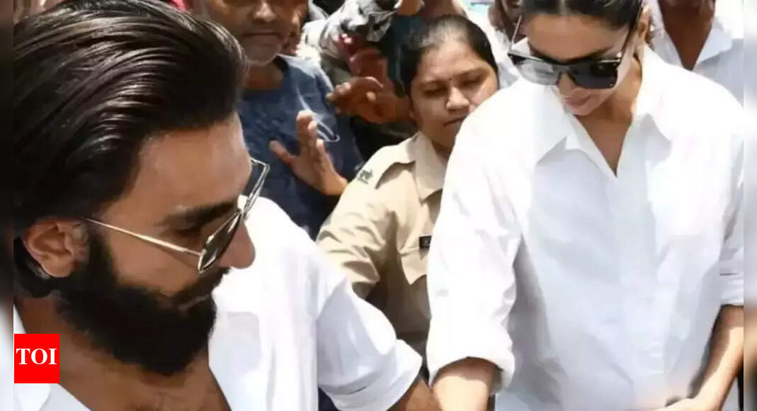 Deepika Padukone and Ranveer Singh's Public Appearance at Voting Center ...