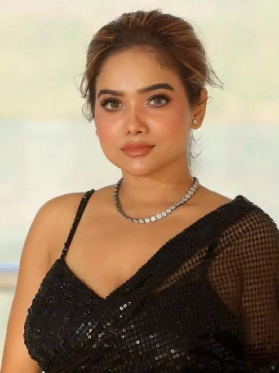 Manisha Rani’s top 15 glamorous looks | Times of India