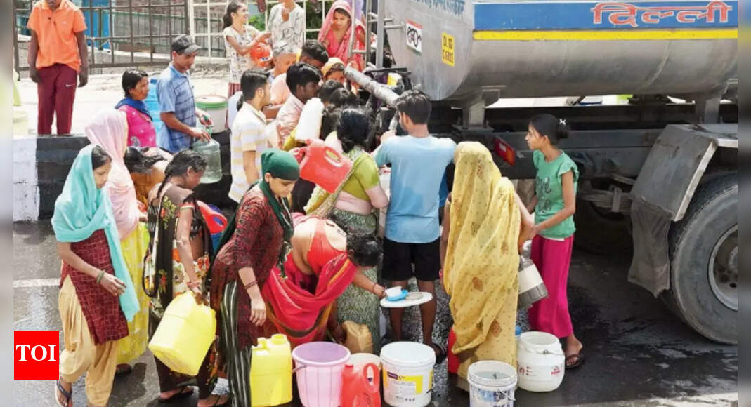 Water Wars: Water supply issues in Delhi: Challenges and Solutions ...