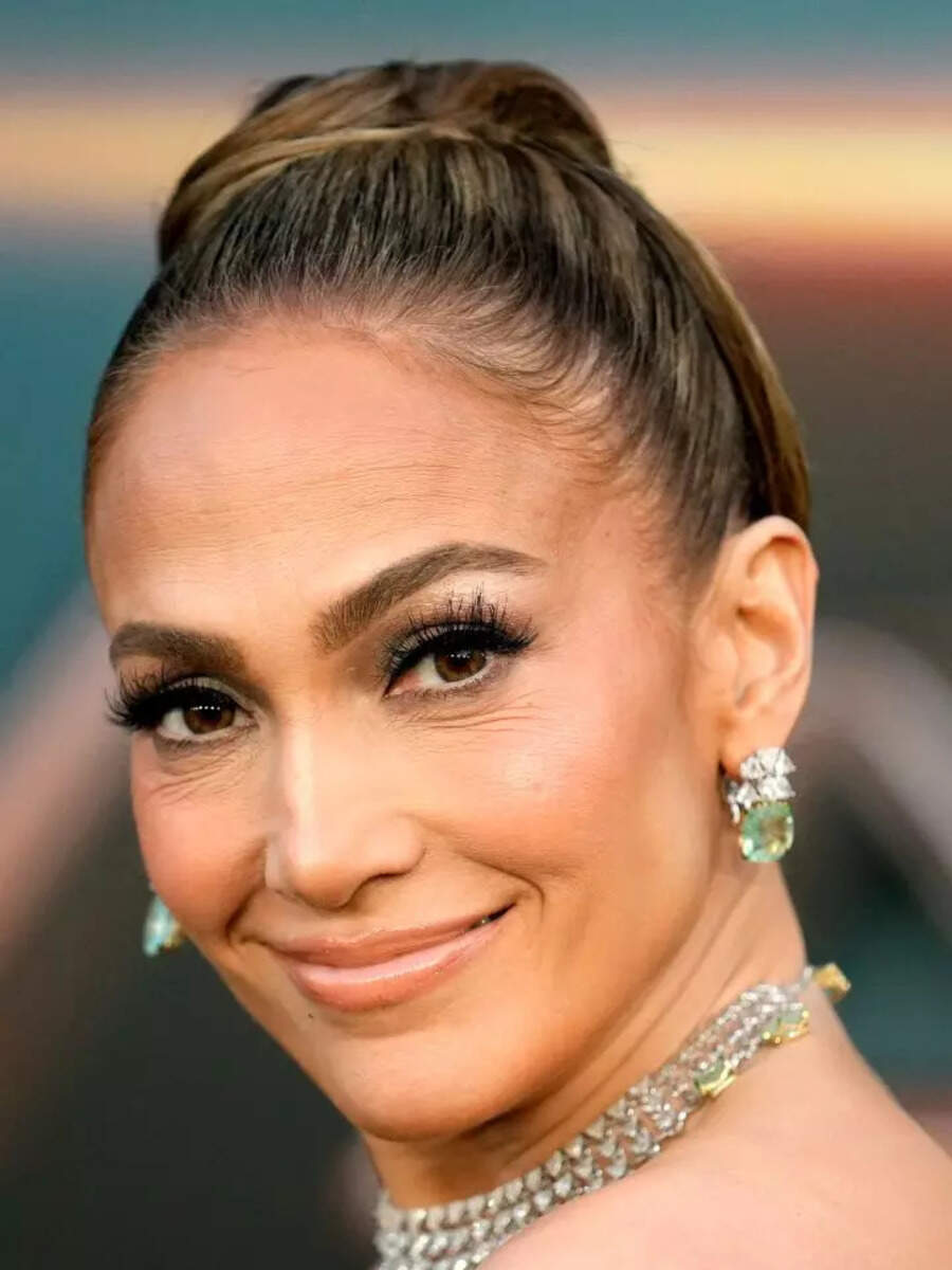 Atlas LA Premiere: Jennifer Lopez And Others Dazzle On Red Carpet ...