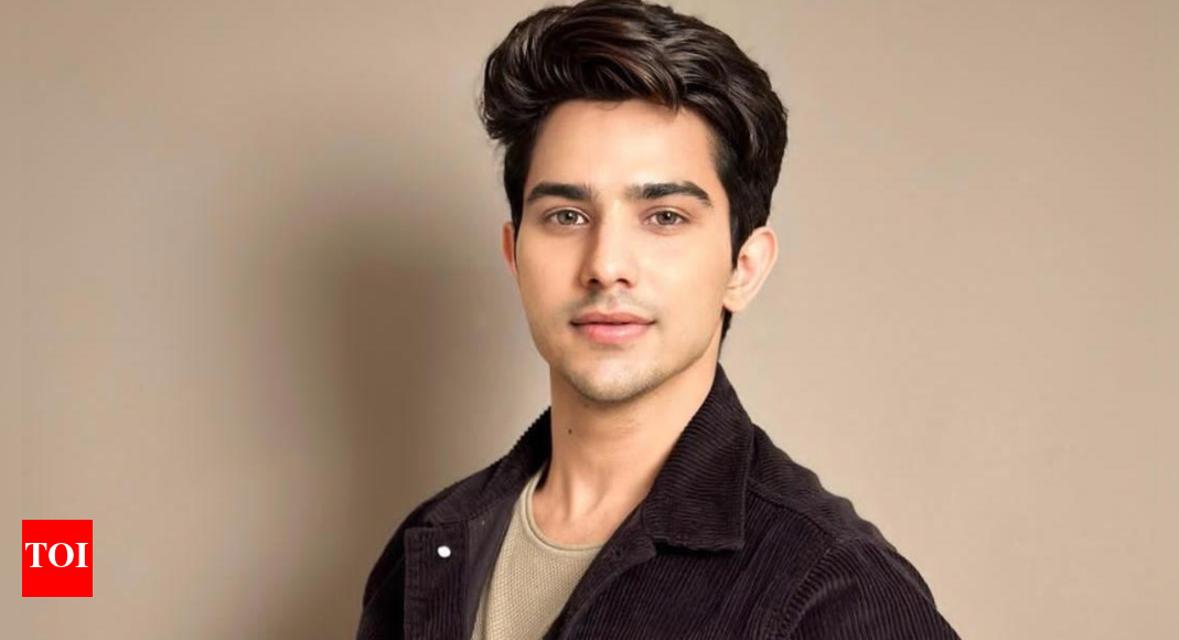 Rohit Chandel to wrap up his shoots on 23rd May for Pandya Store says ...