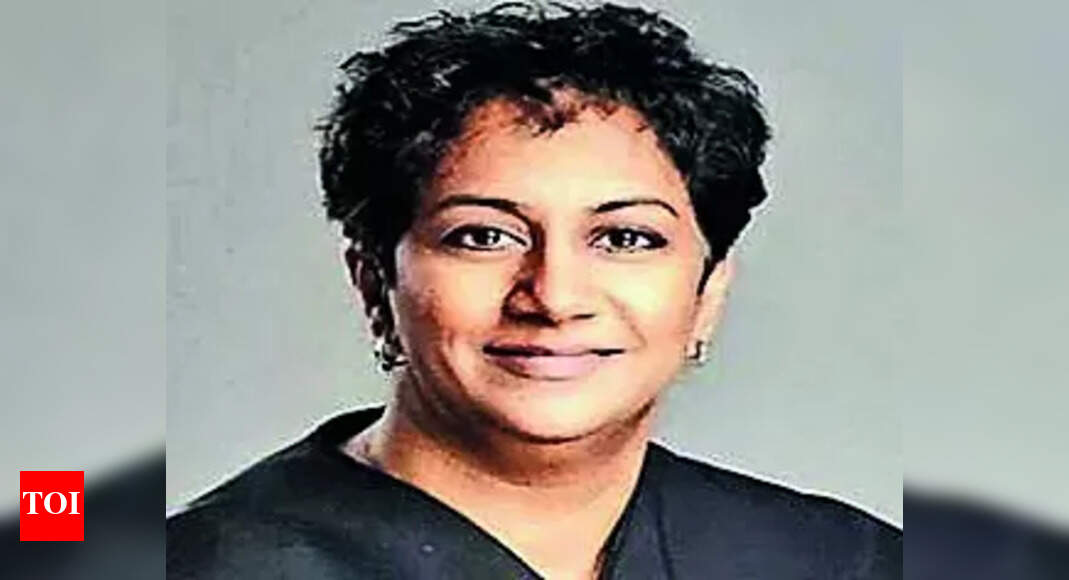 Jaya Badiga: Jaya Badiga becomes 1st Telugu woman to become a judge in ...
