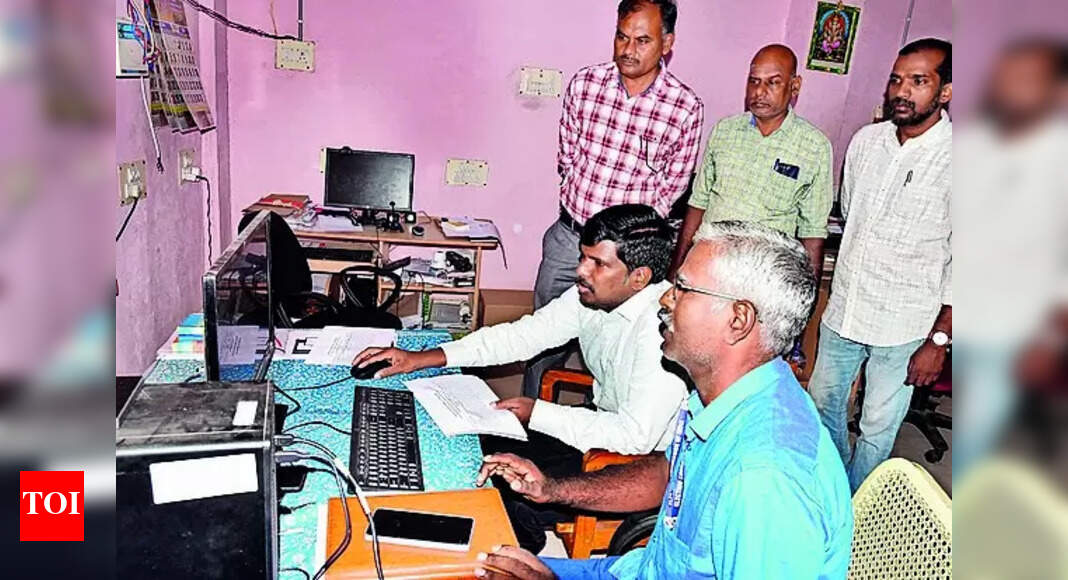 Counting Centre Officers: Randomization of counting centre officers ...