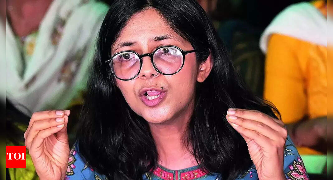 AAP functionary warned me of plans to leak 'personal photos', claims Swati Maliwal | Delhi News ...